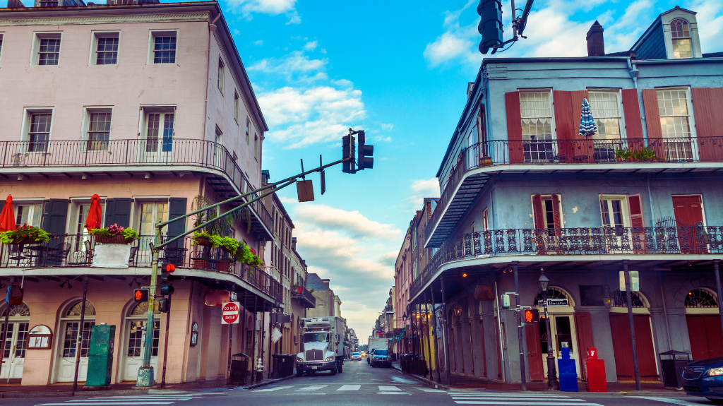 Historic Walking Tours: Discovering the Rich History of New Orleans | Latter & Blum